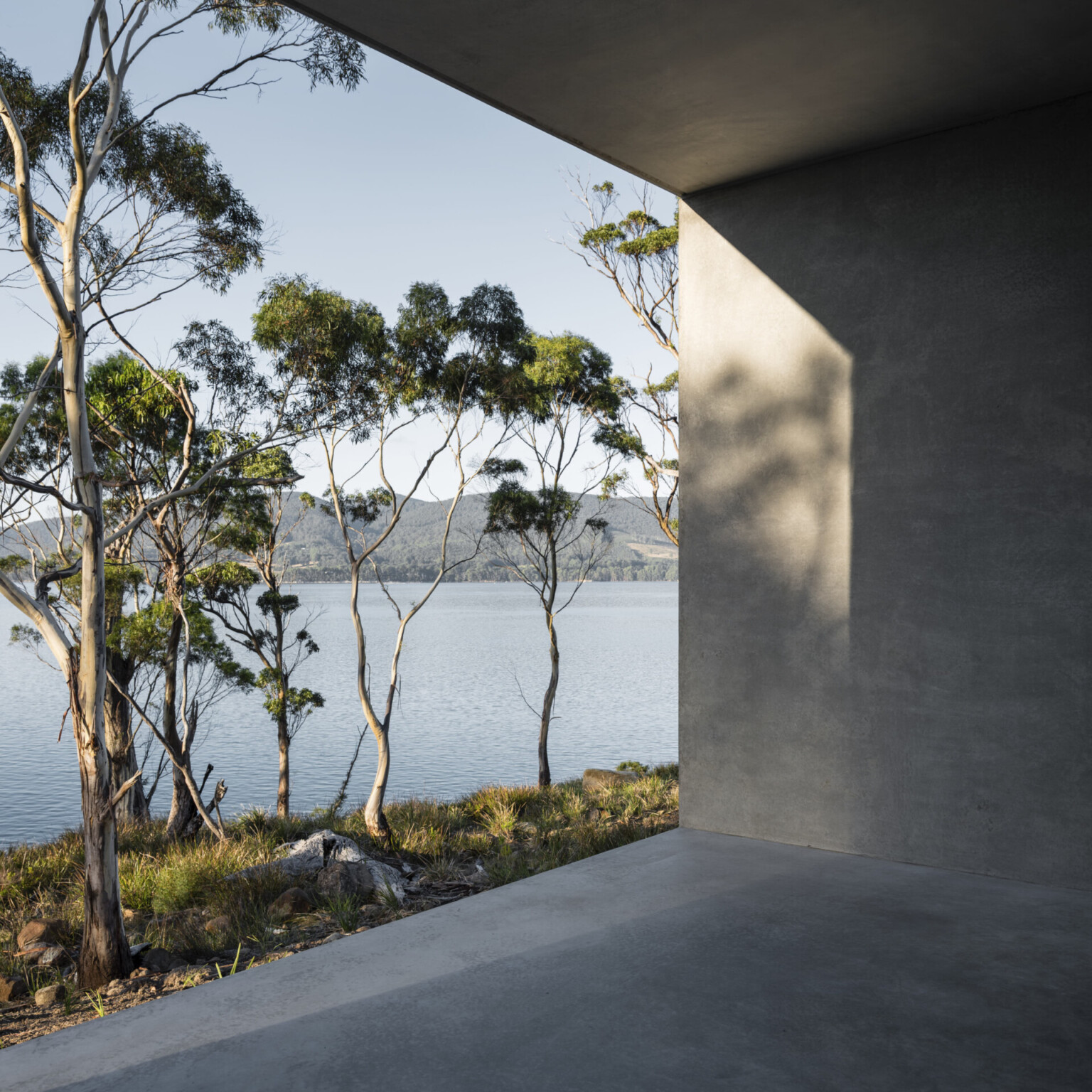 Vipp Tunnel – A striking and sustainable guesthouse set in Tasmania ...